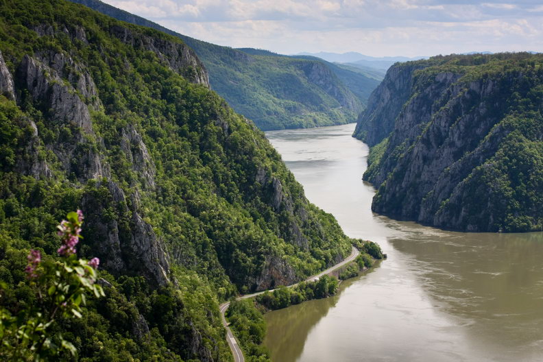 Cazanele Dunarii | Obiective turistice de văzut și vizitat