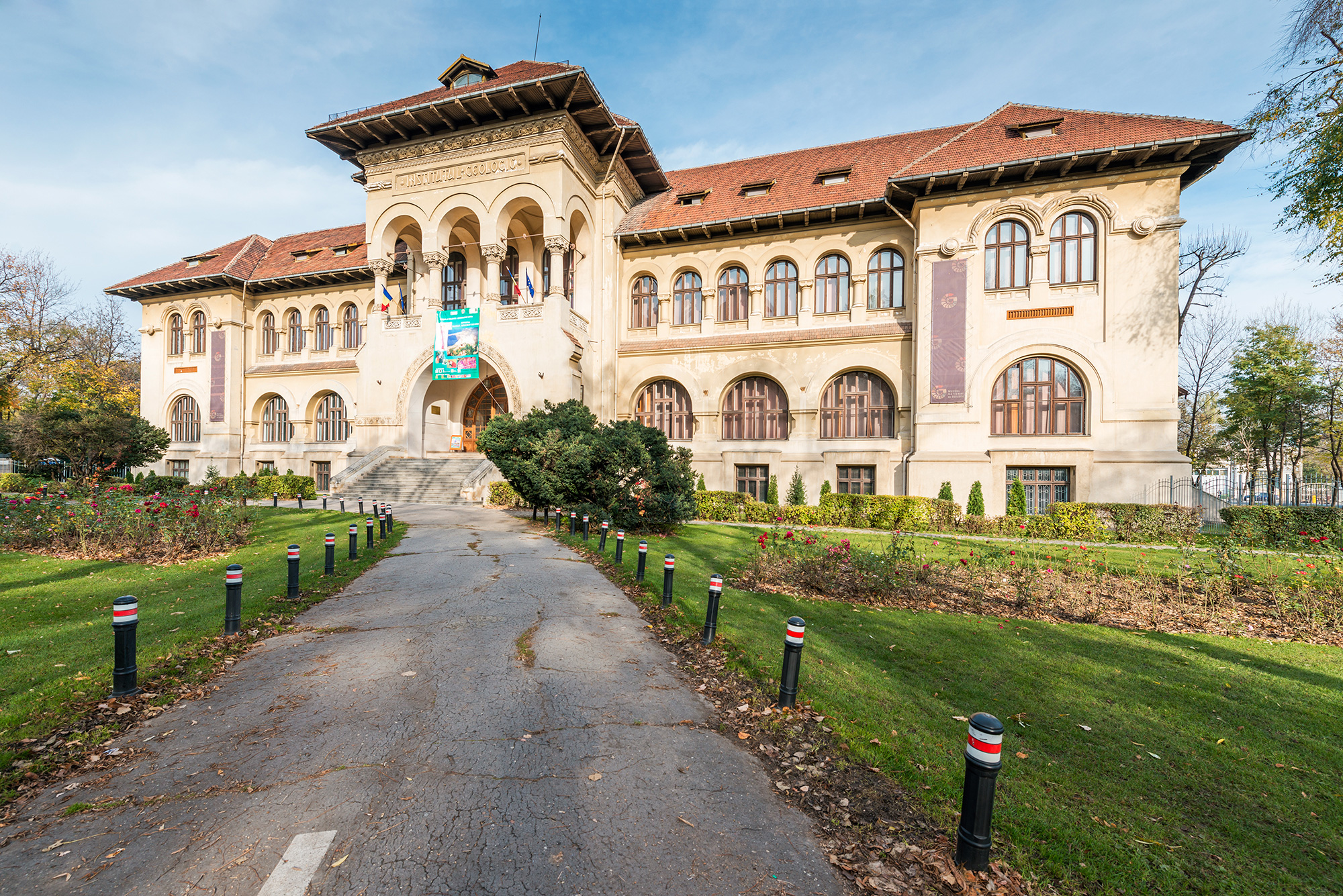 Muzeul Național de Geologie | Trecator prin lume