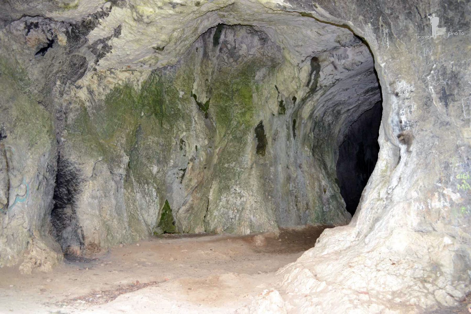 Pestera cu Lilieci Moeciu – Trecator prin lume