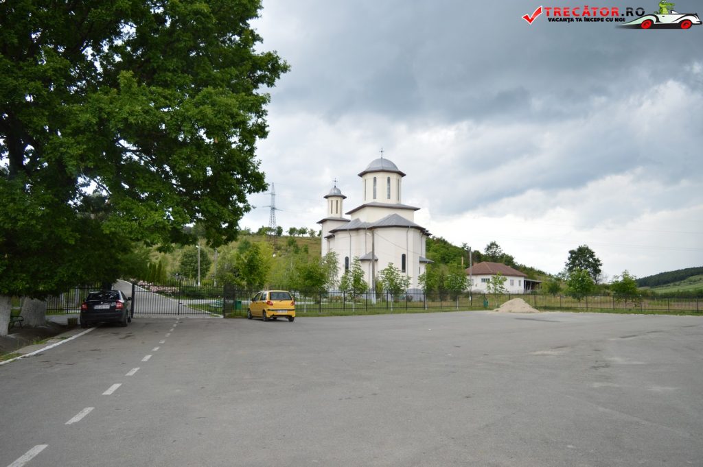 Mănăstirea Călui – Obiective turistice de văzut și vizitat
