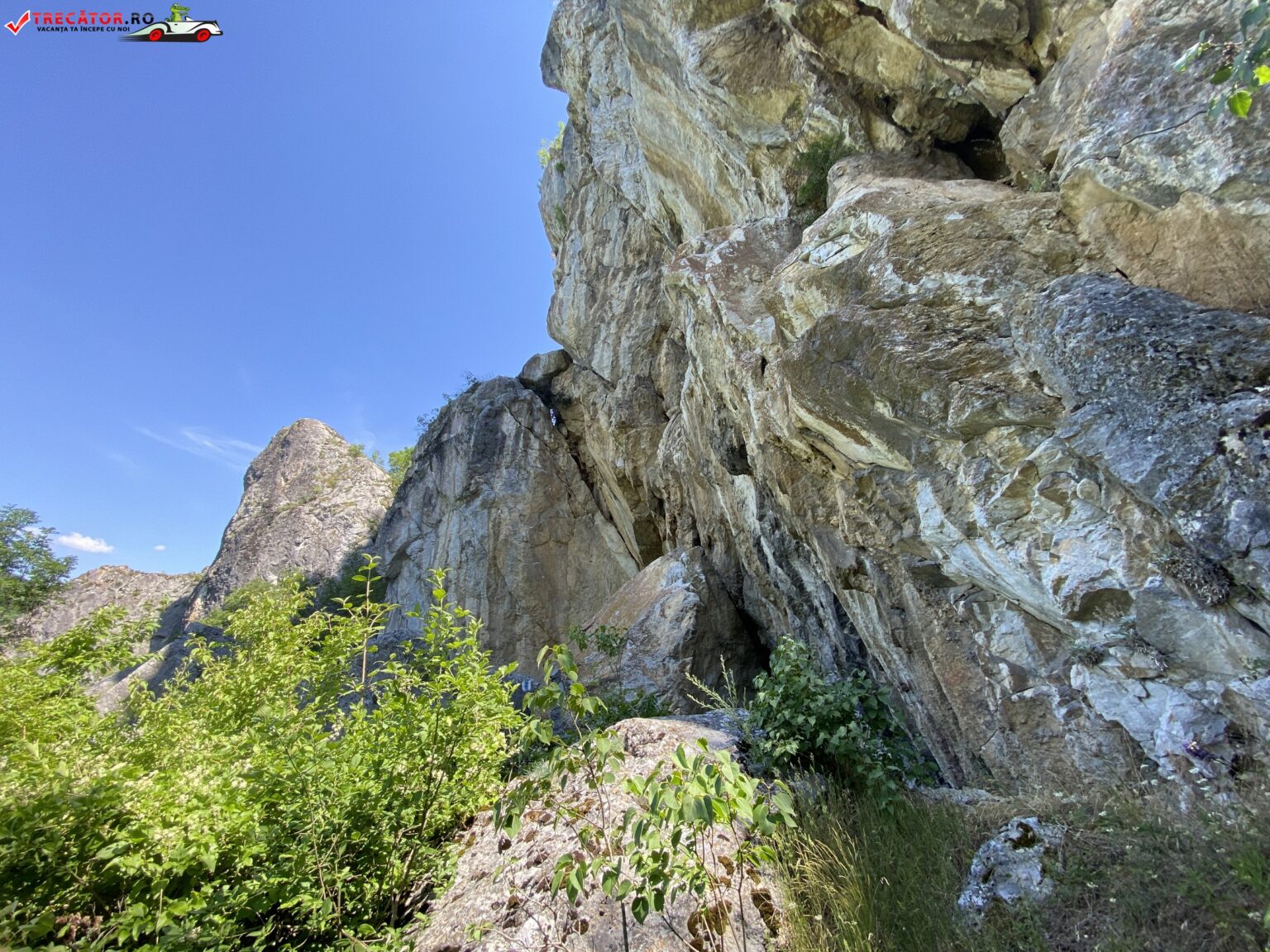 Peștera lui Epuran – Obiective turistice de văzut și vizitat