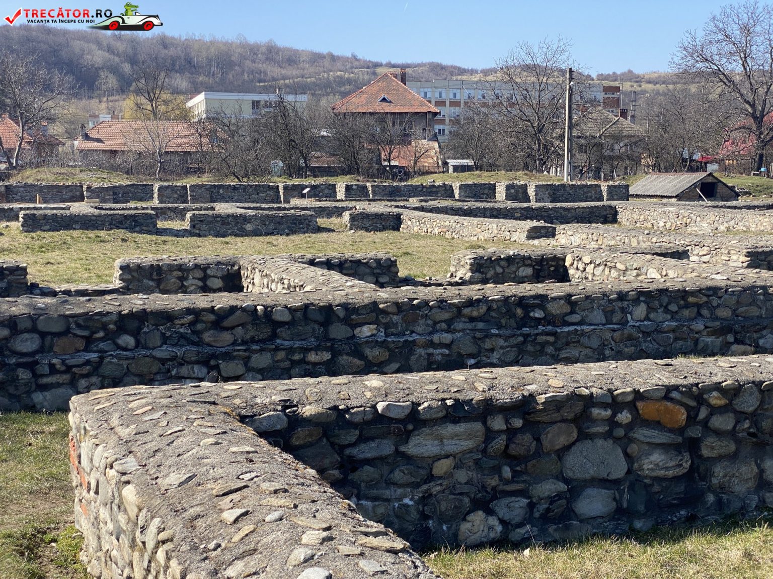 Castrul roman Jidava – Obiective turistice de văzut și vizitat