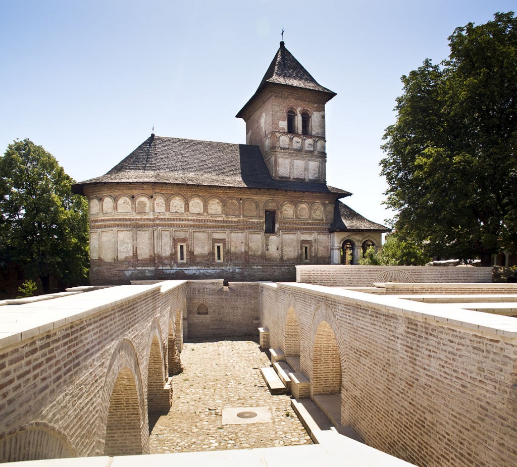 Mănăstirea Strehaia | Trecator prin lume