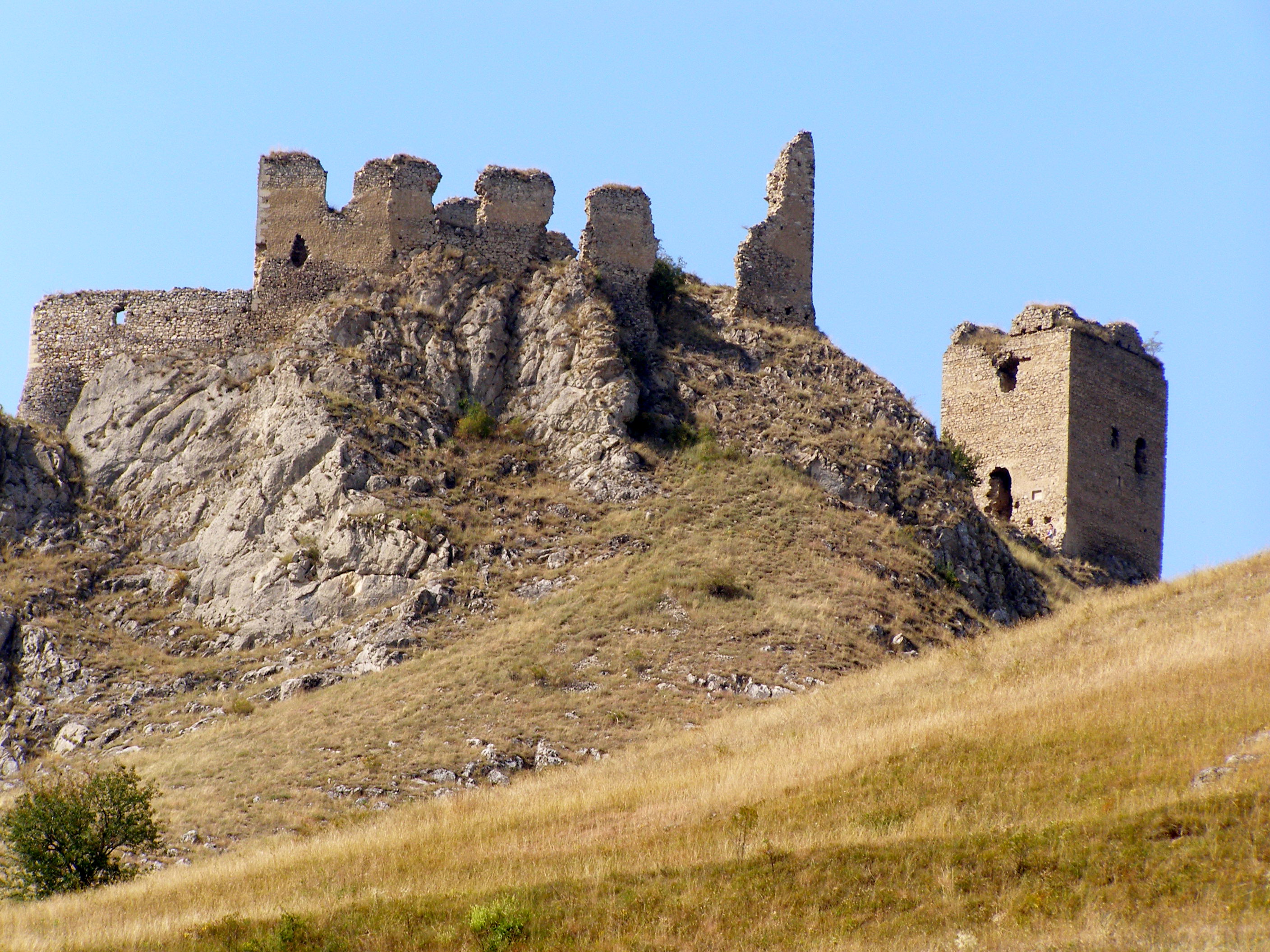 Cetatea Trascăului | Obiective turistice de văzut și vizitat