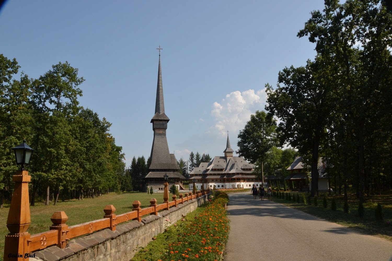 Manastirea Sapanta Peri – Obiective turistice de văzut și vizitat