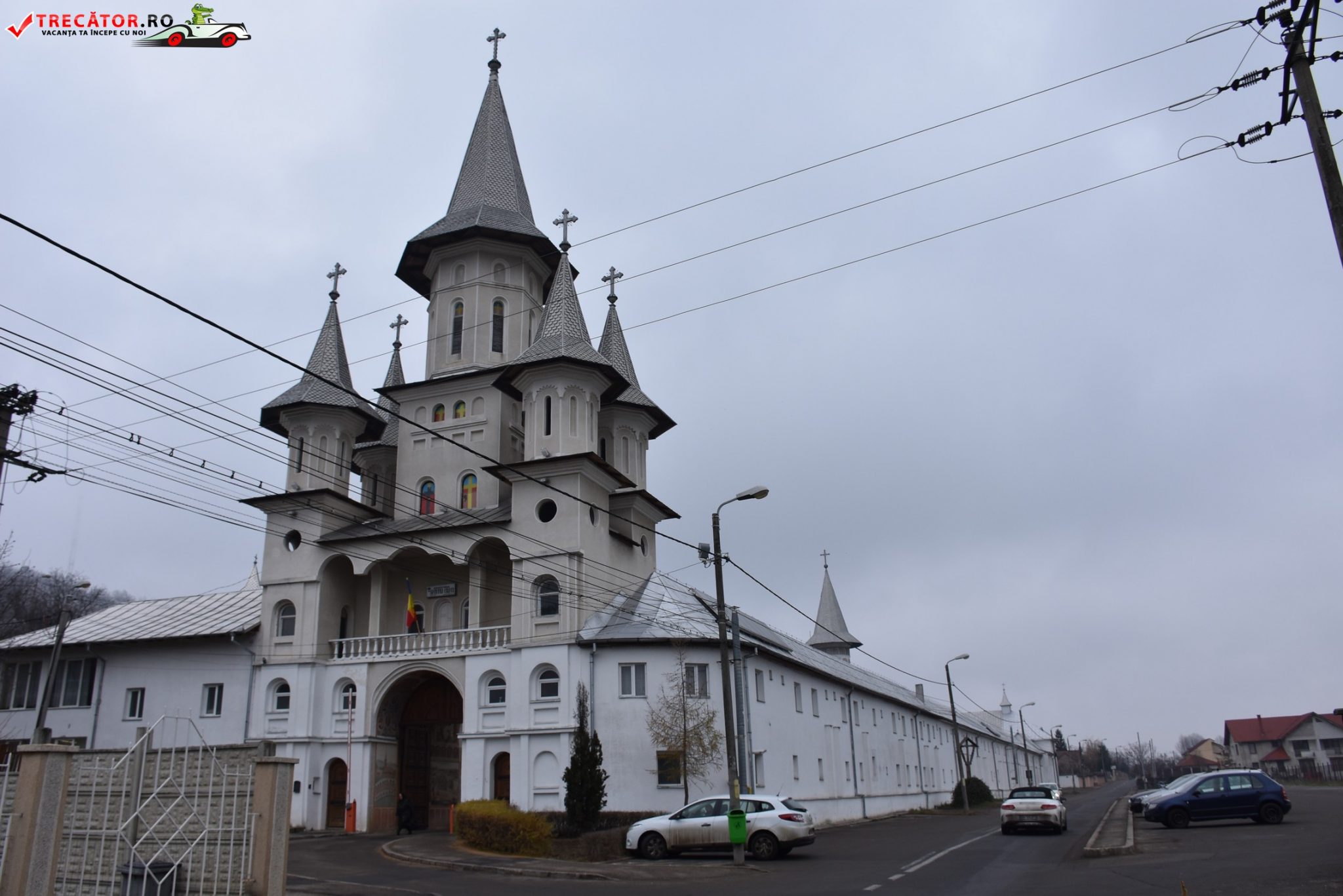 Manastirea Sfânta Cruce din Oradea – Obiective turistice de văzut și ...