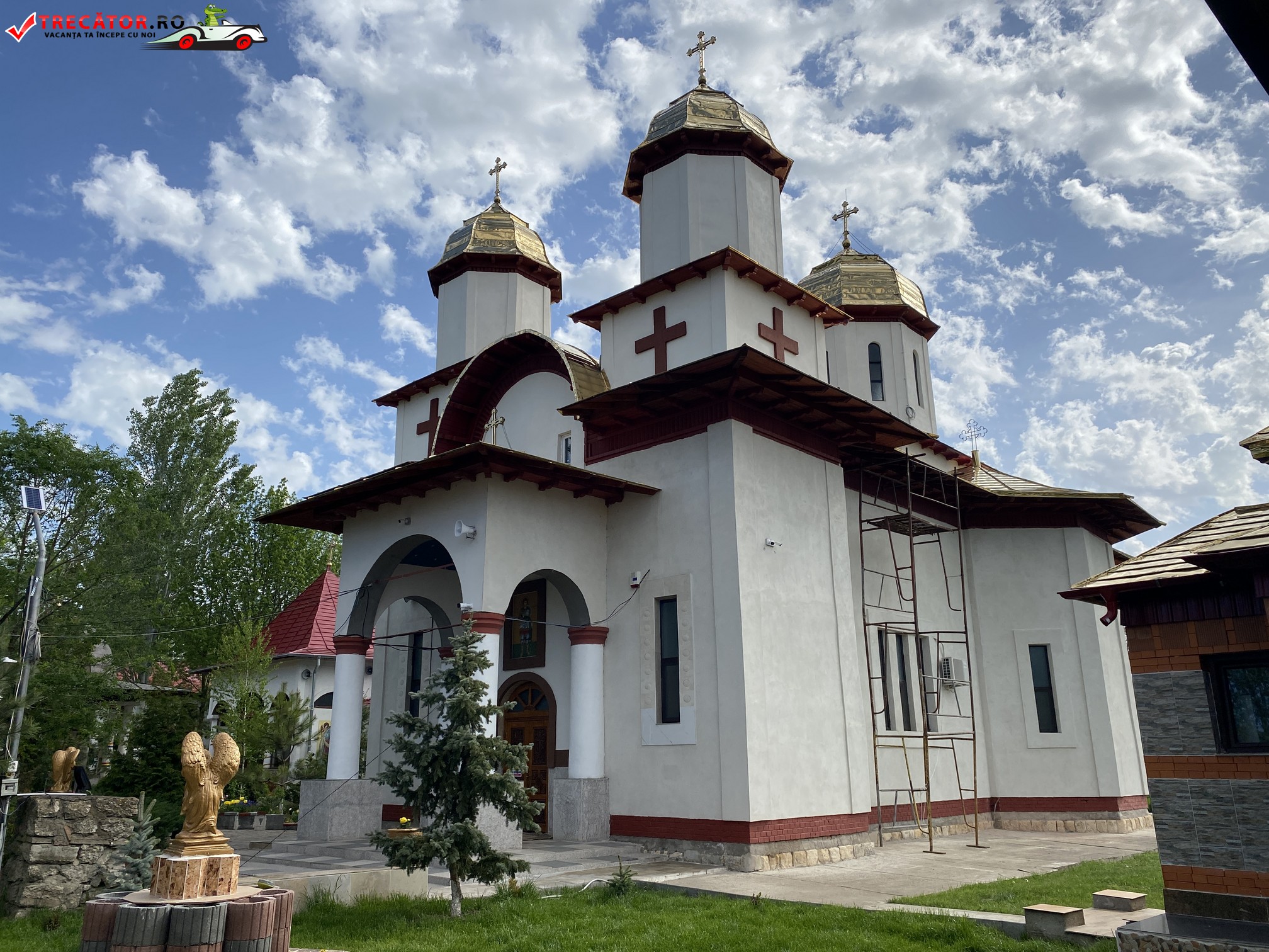 Mănăstirea Radu Negru – Obiective turistice de văzut și vizitat