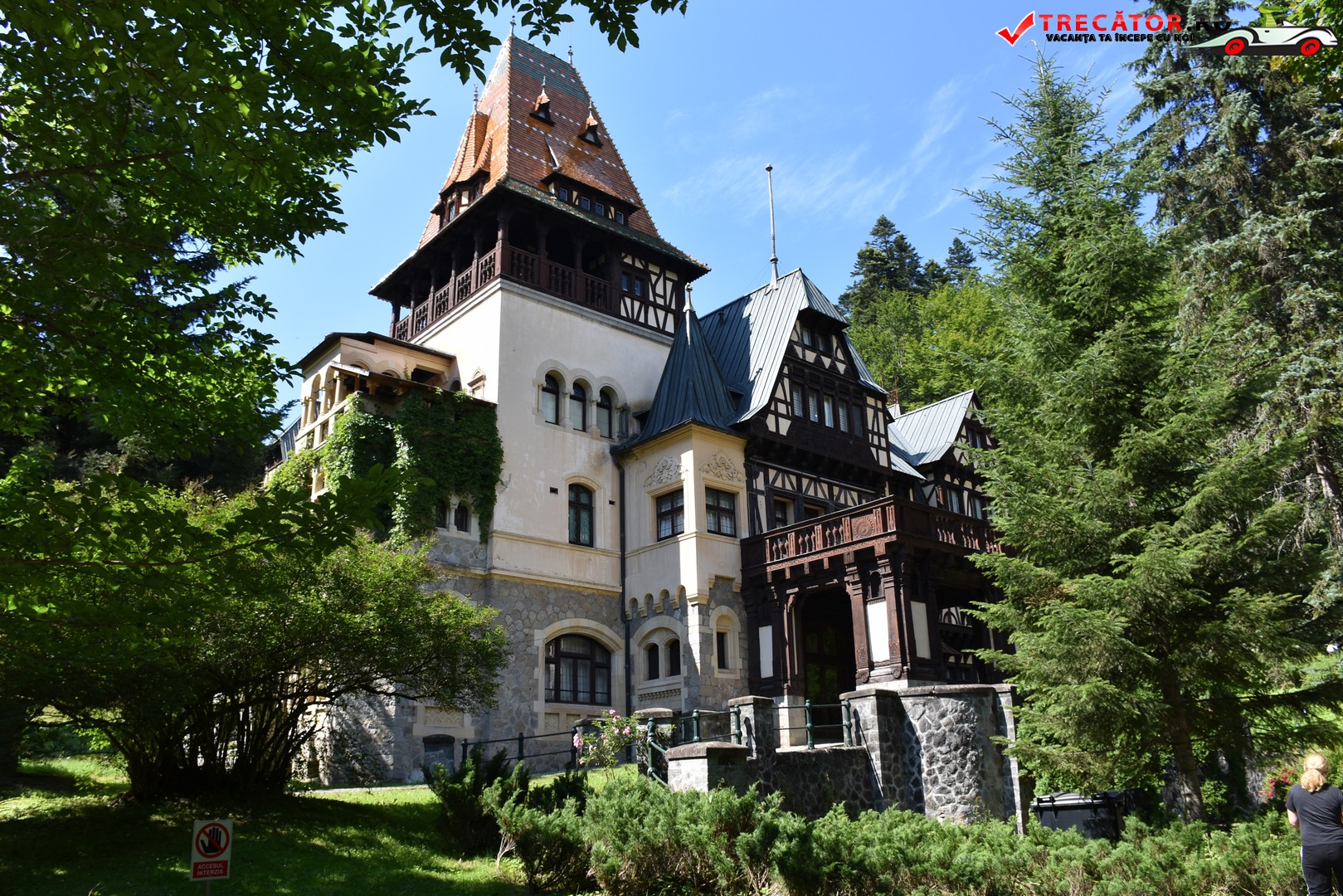 Castelul Pelișor – Obiective turistice de văzut și vizitat