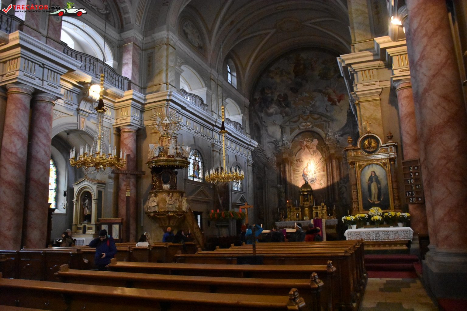 Biserica Romano-Catolică „Sf. Treime”, Sibiu – Obiective turistice de ...