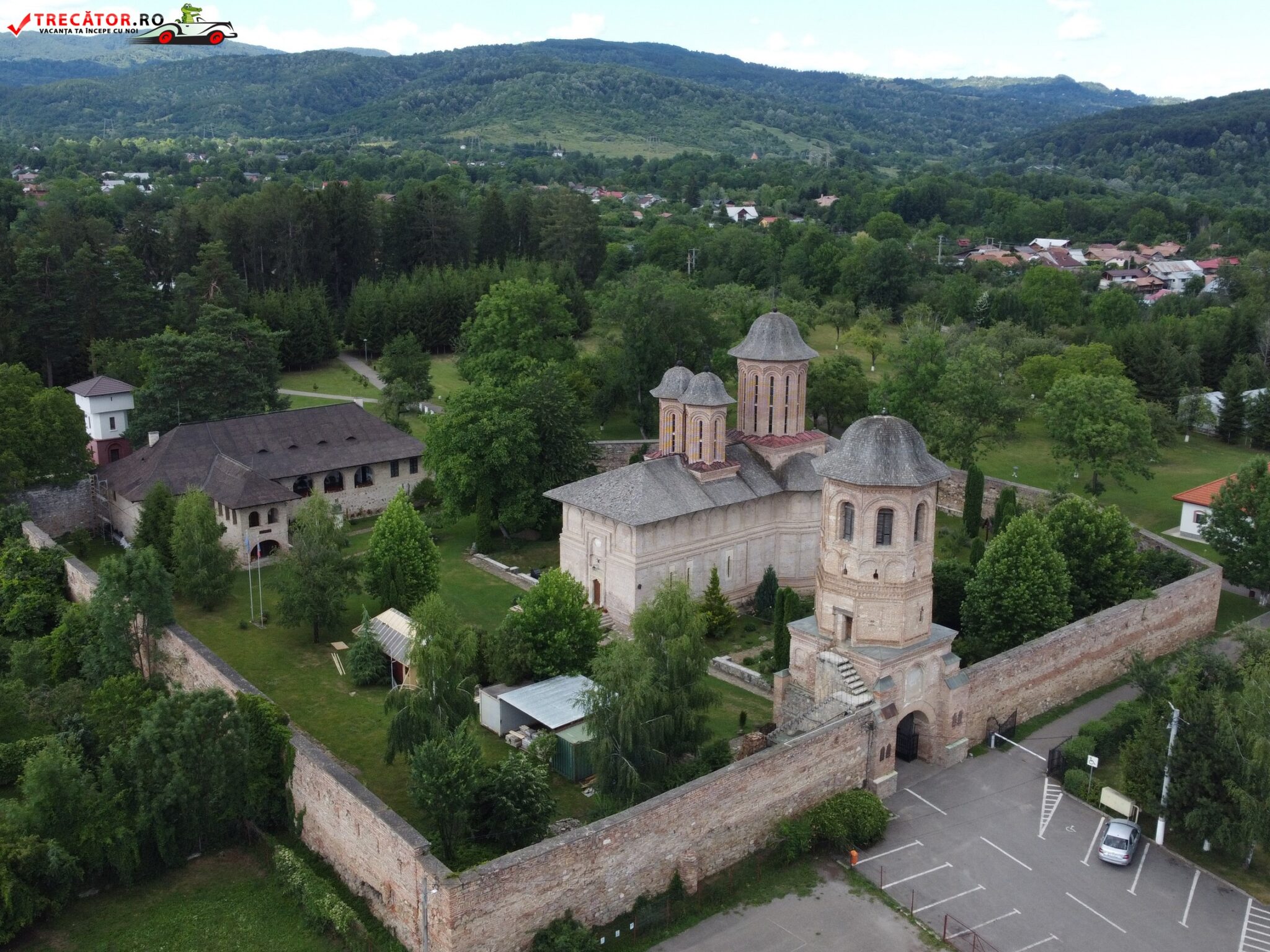 Complexul arhitectural de la Brebu. Mănăstirea Brebu – Obiective ...