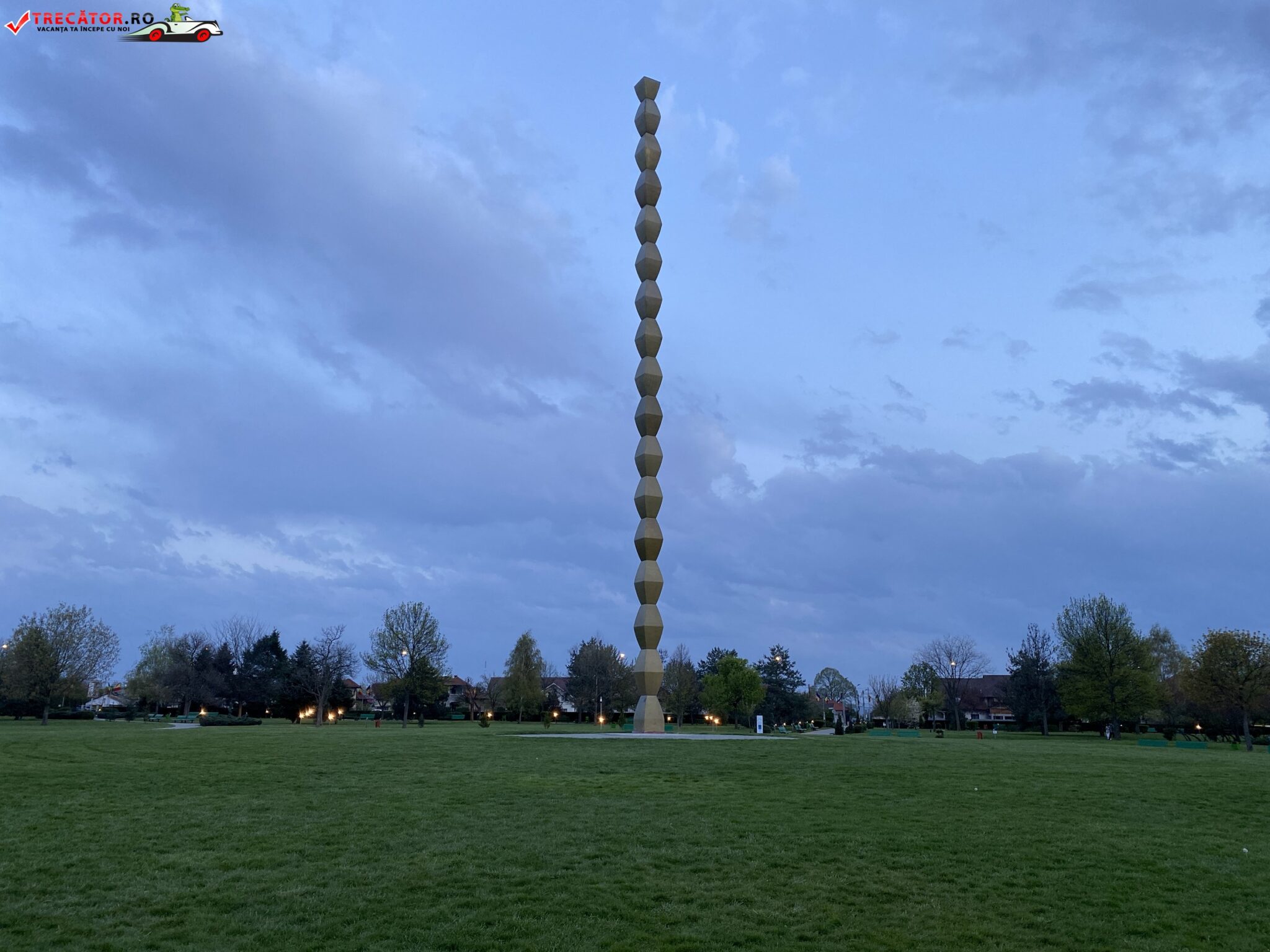 Coloana Infinitului – Obiective turistice de văzut și vizitat