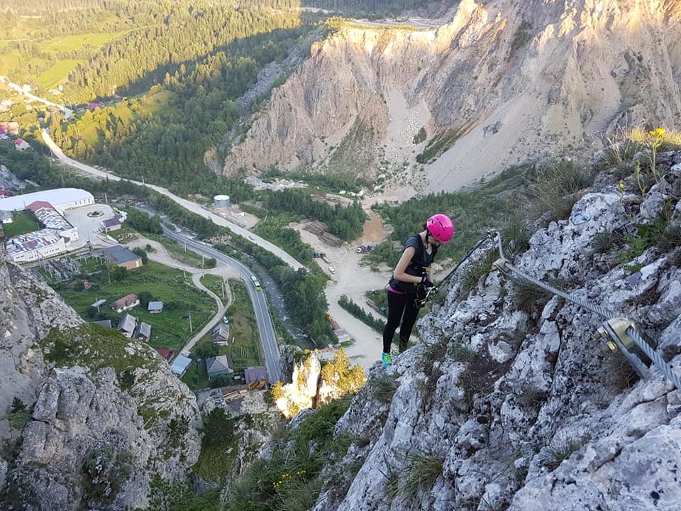 Ce este via ferrata? Cele 10 trasee de Via Ferrata din România ...