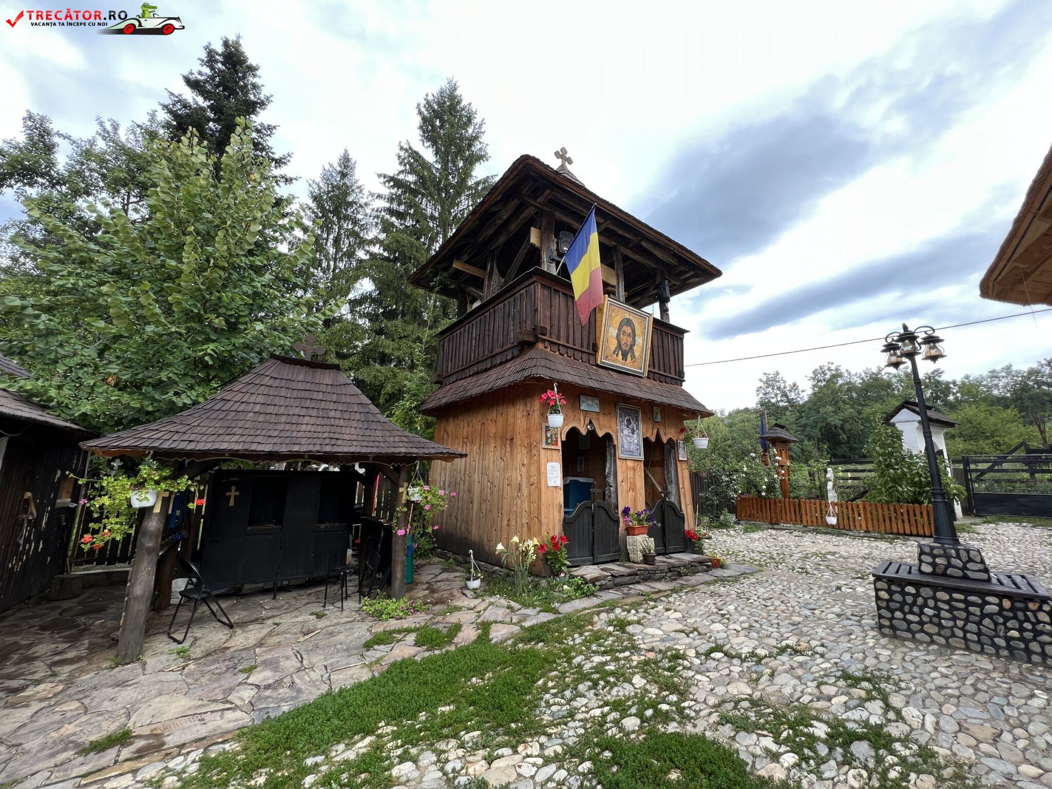 Mânăstirea Sf. Mucenic Filimon – Obiective turistice de văzut și vizitat