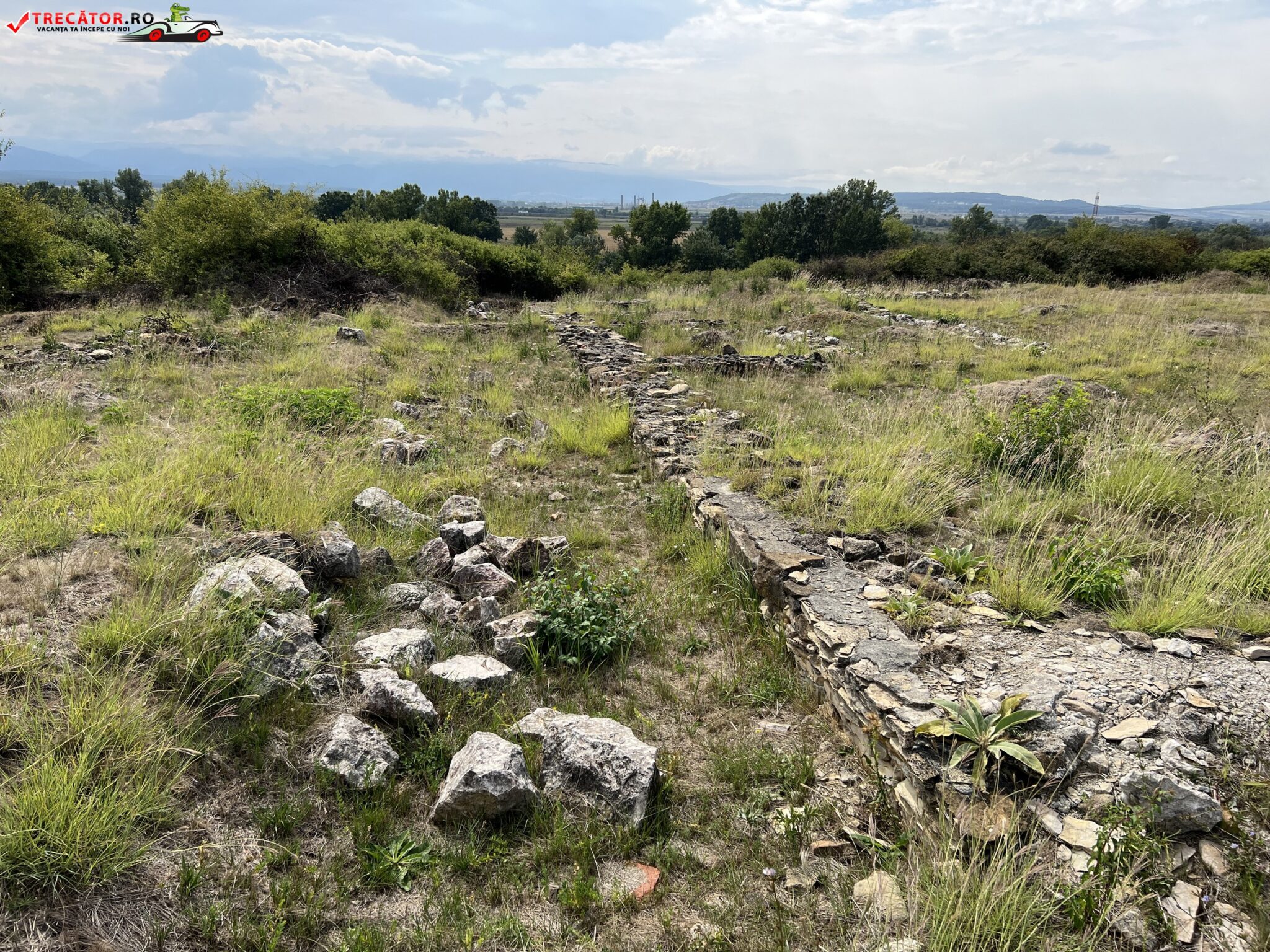 Castrul Roman Germisara – Obiective turistice de văzut și vizitat