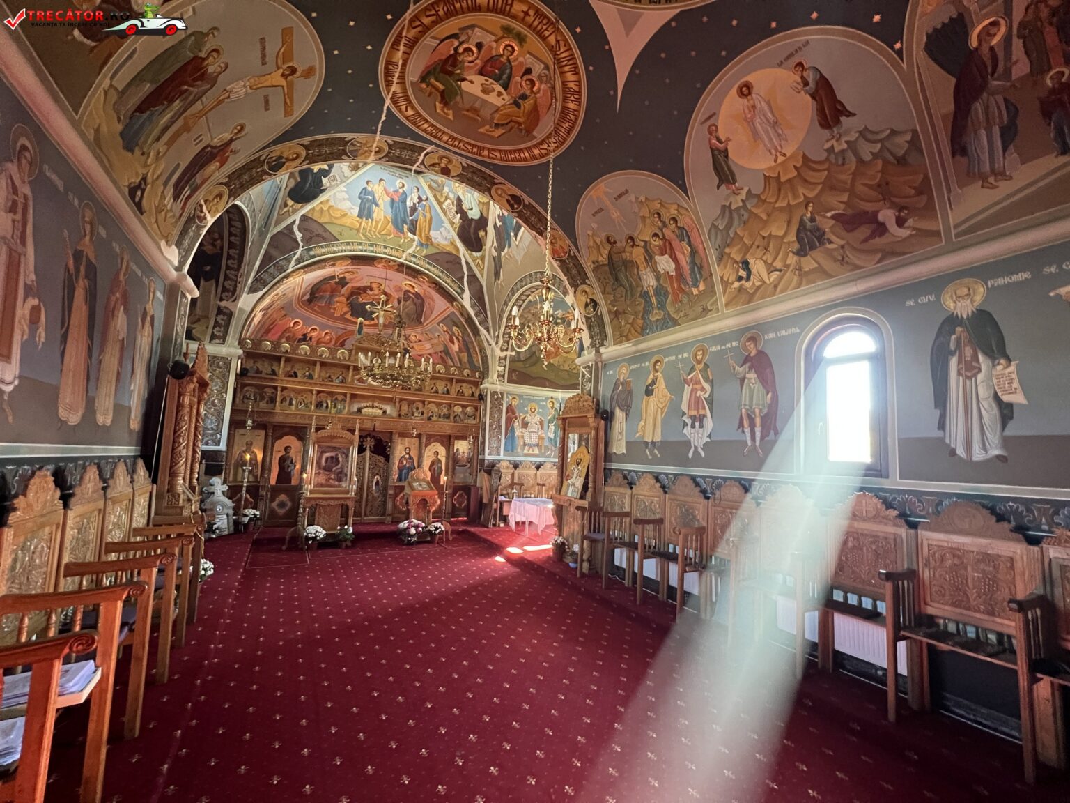 Schitul Oituz – Obiective turistice de văzut și vizitat
