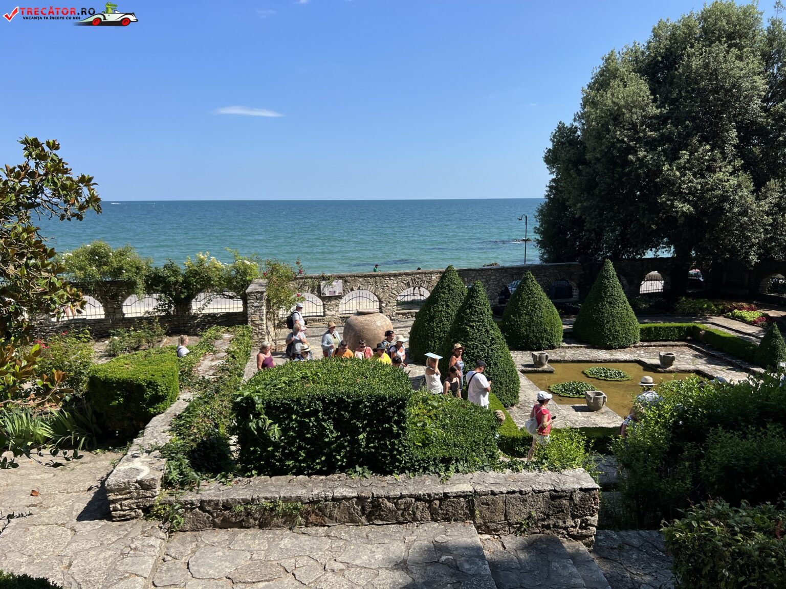 Castelul Reginei Maria şi grădina botanică din Balcic – Obiective ...