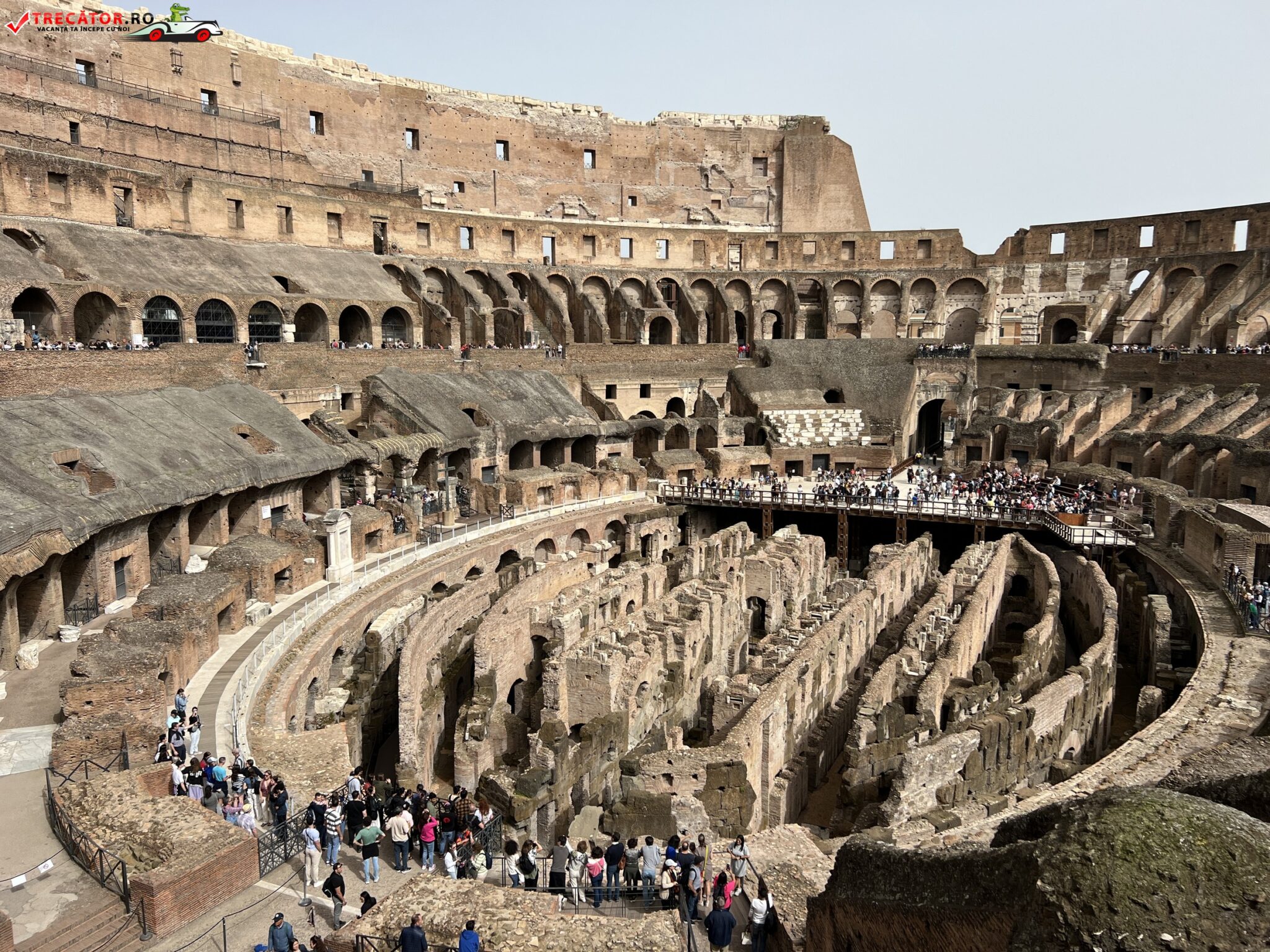 Colosseumul din Roma, Italia – Obiective turistice de văzut și vizitat